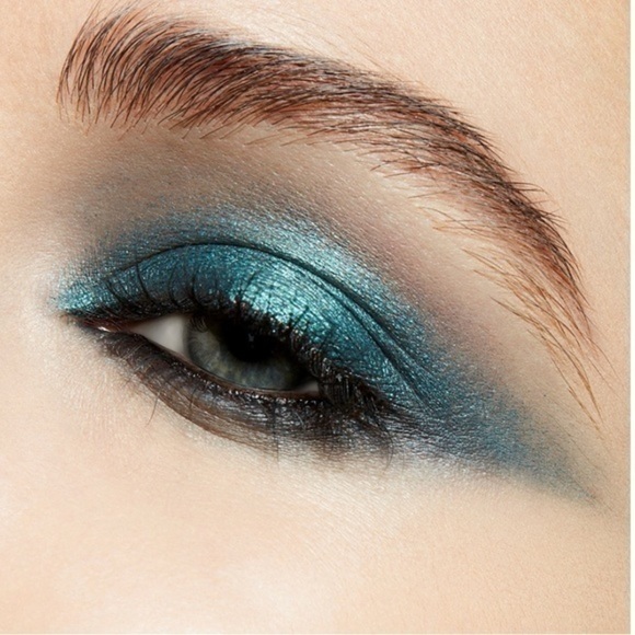 MAC Cosmetics | Makeup | Mac Dazzle Shadow Extremeemerald Cut | Poshmark